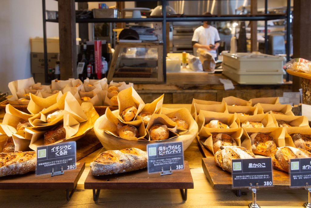 Bakery Loro（ベーカリー ロロ） | たらった 立川